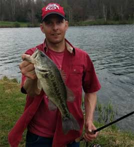 Clinch Knot Fishing Minnow Swarm